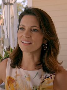 Courtney Henggeler - SensaCine.com.mx