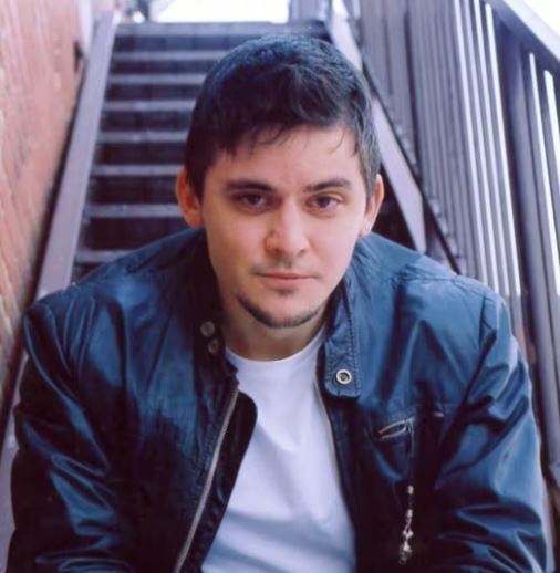 James Cade - SensaCine.com.mx