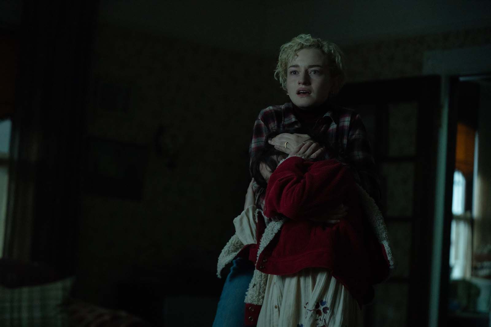 Foto de Matilda Firth - Hombre lobo : Foto Matilda Firth, Julia Garner ...