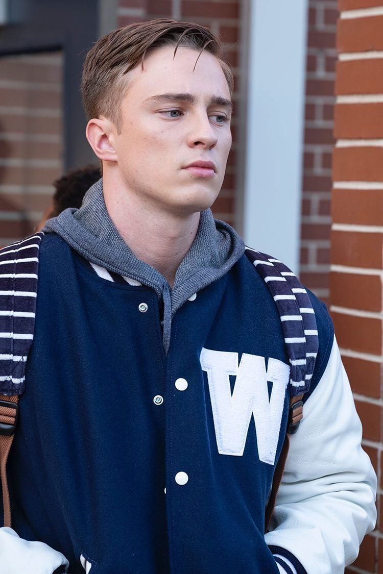 Drew Starkey : Su biografía - SensaCine.com.mx