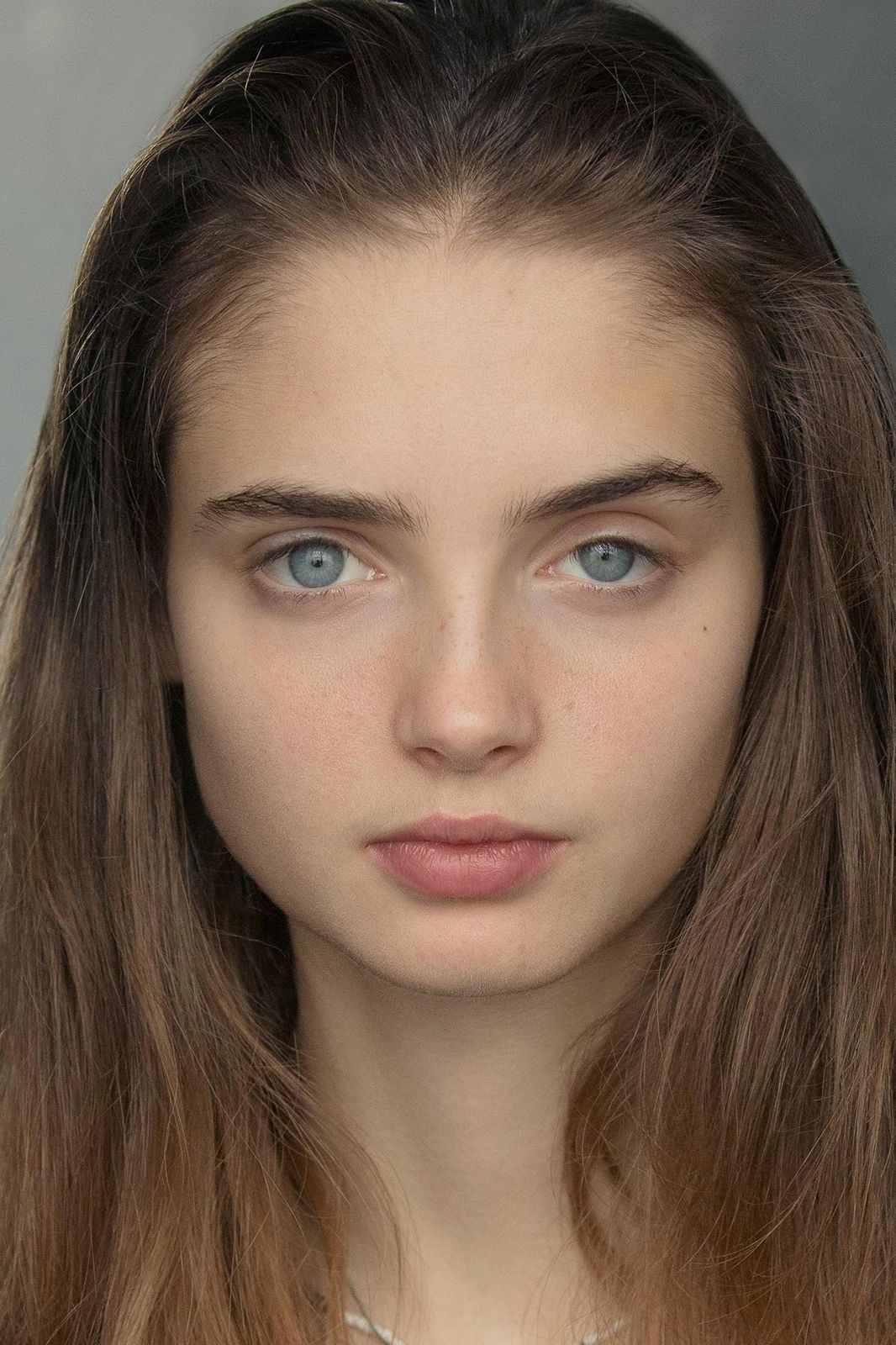 Gia Hunter : Su biografía - SensaCine.com.mx