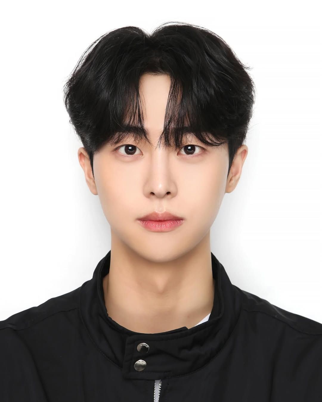 Mu-Jun Kim : Su biografía - SensaCine.com.mx