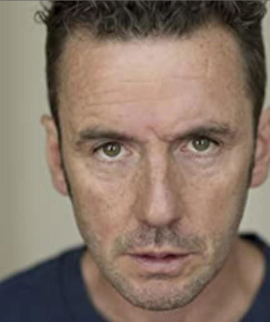 Jay Simpson : Su biografía - SensaCine.com.mx