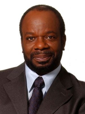 Joseph Marcell - SensaCine.com.mx
