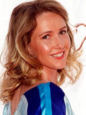Alexandra Dowling : Su biografía - SensaCine.com.mx