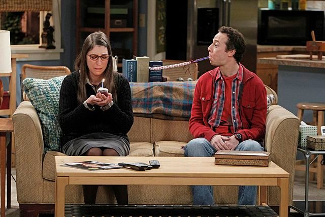 Foto de Mayim Bialik - The Big Bang Theory : Foto Mayim Bialik, Kevin Sussman - Foto 261 de 352 ...