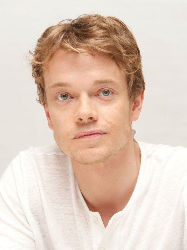 Alfie Allen - SensaCine.com.mx