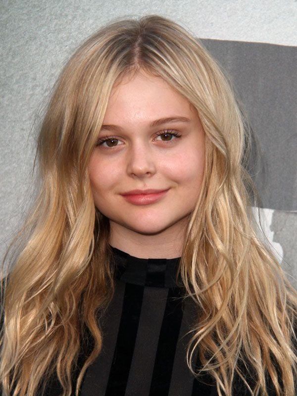 Emily Alyn Lind - SensaCine.com.mx