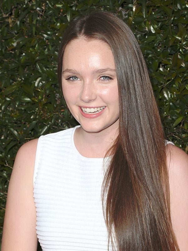 Amy Forsyth : Su biografía - SensaCine.com.mx