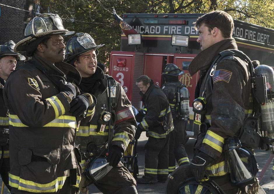Chicago Fire : Chicago Fire : Foto Taylor Kinney, Eamonn Walker - Foto ...
