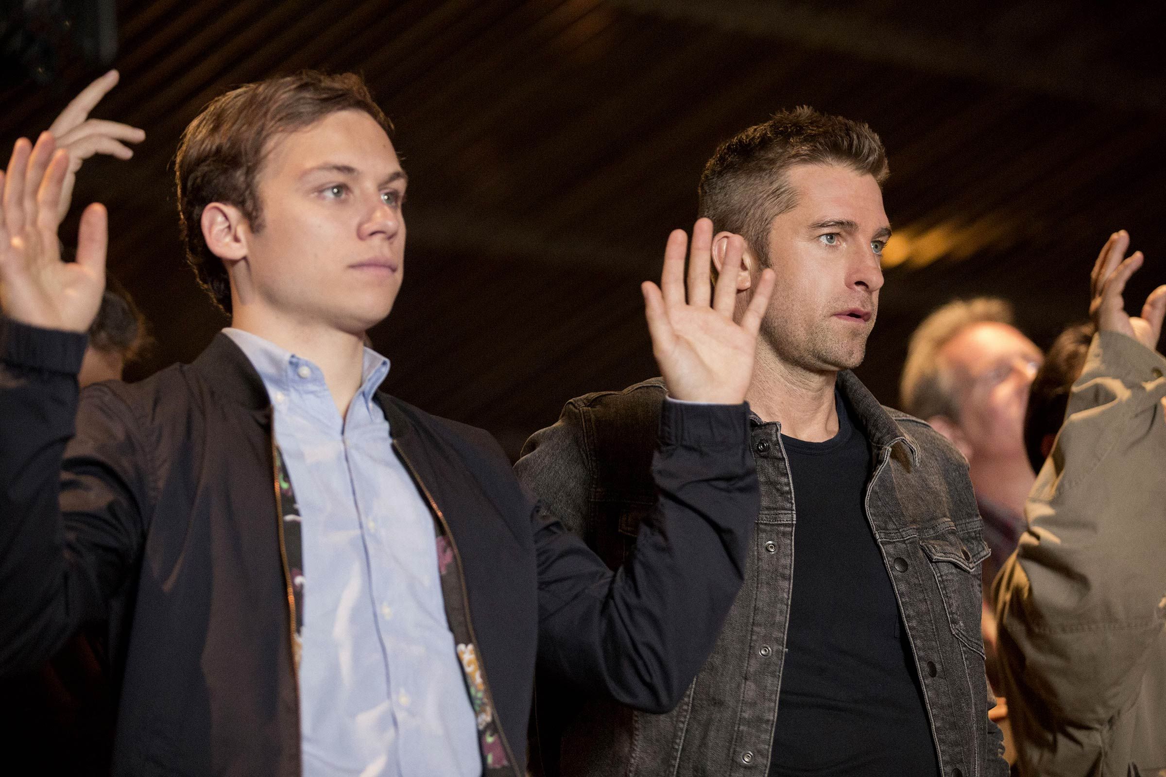 Instinto Animal : Instinto Animal : Foto Scott Speedman, Finn Cole ...