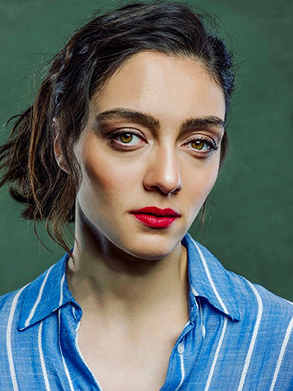Merve Dizdar : Su biografía - SensaCine.com.mx