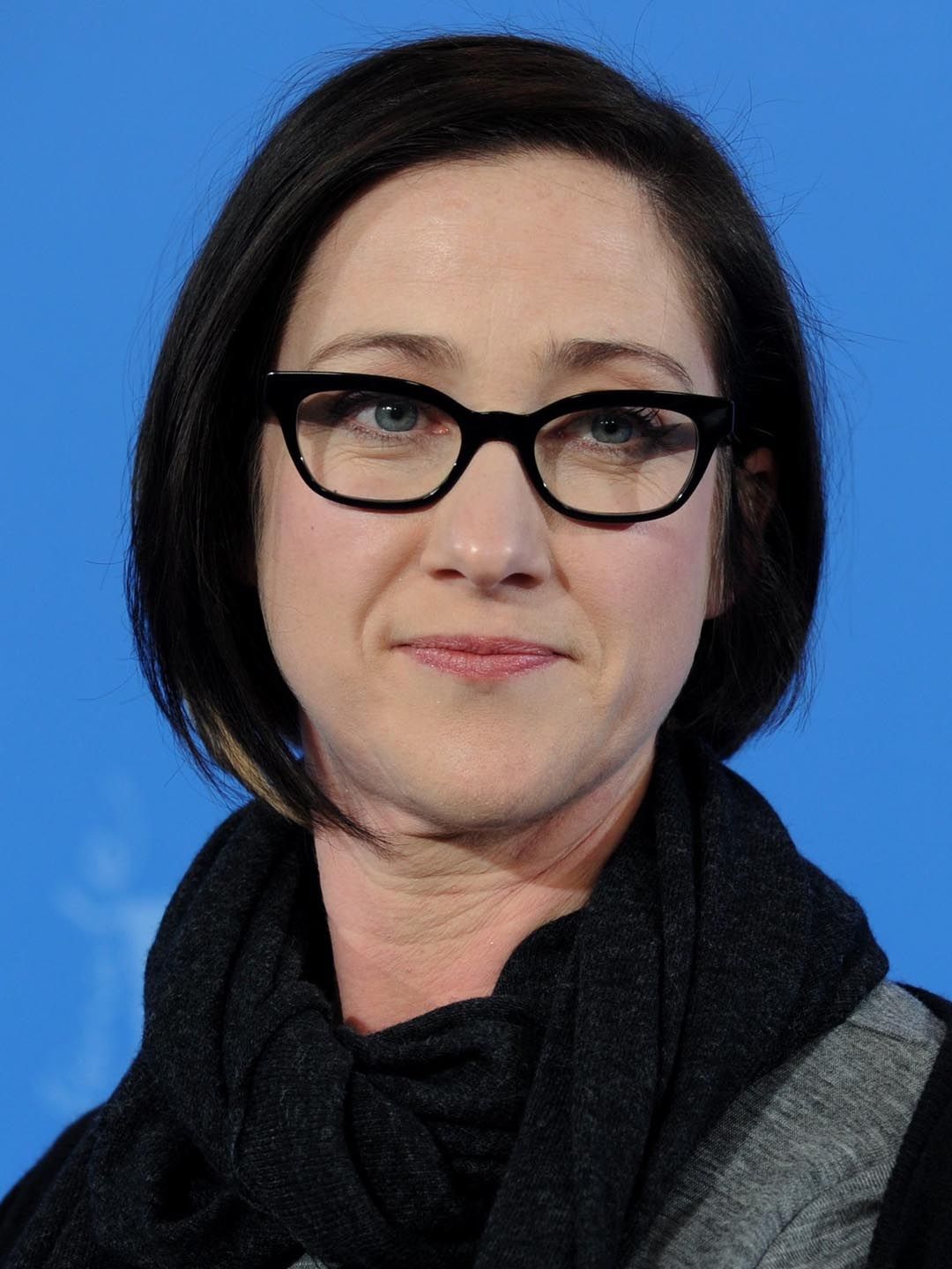 S.J. Clarkson : Su biografía - SensaCine.com.mx