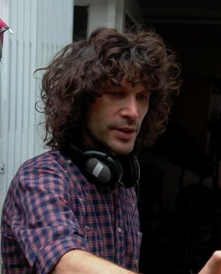 Julien Hallard : Su biografía - SensaCine.com.mx