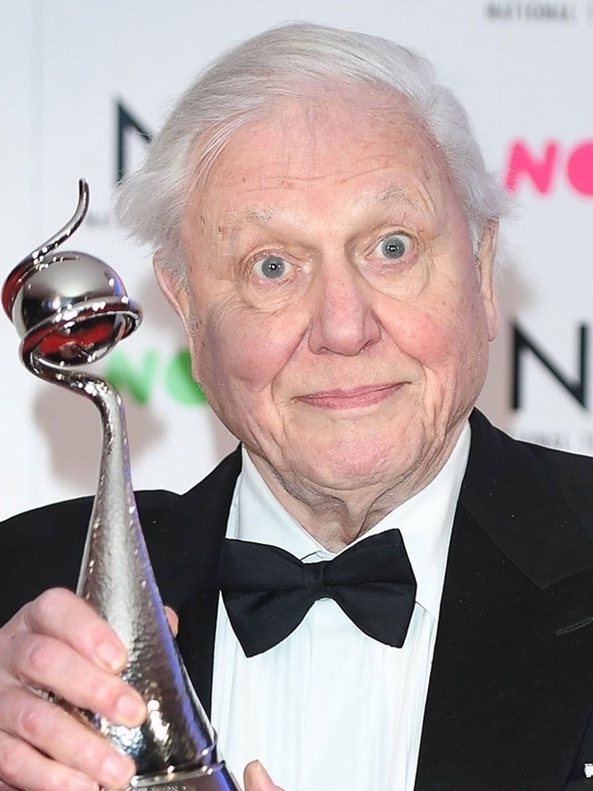 David Attenborough : Su biografía - SensaCine.com.mx