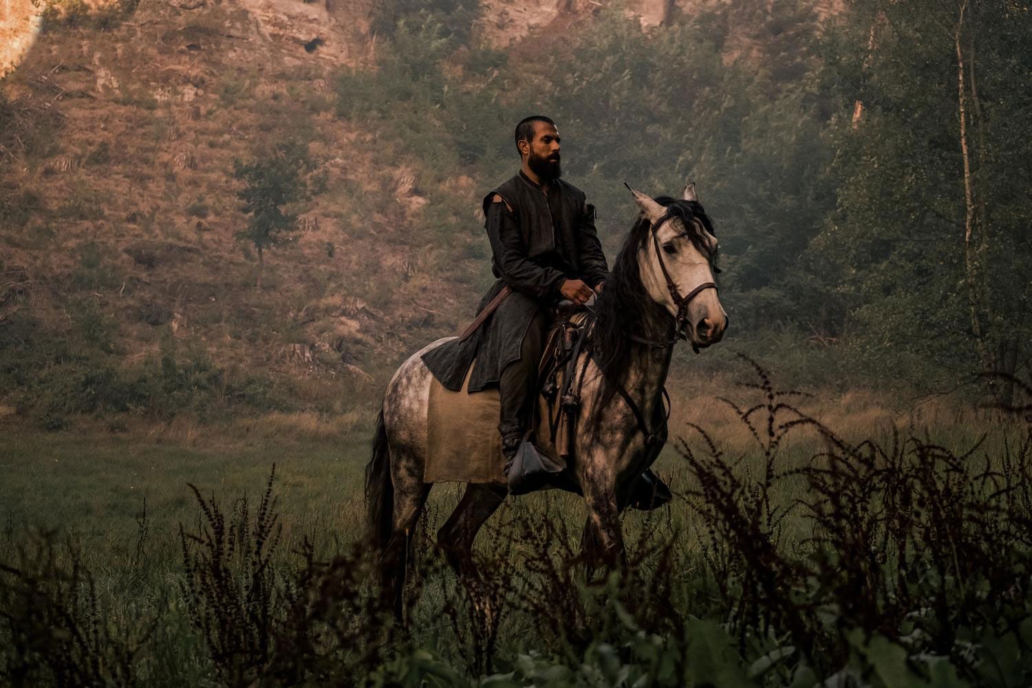 Knightfall : Knightfall : Foto Tom Cullen (III) - Foto 23 sobre 94 ...