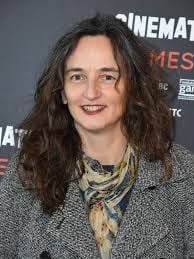 Julie Bertuccelli : Su biografía - SensaCine.com.mx