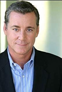 Robert Curtis Brown : Su biografía - SensaCine.com.mx