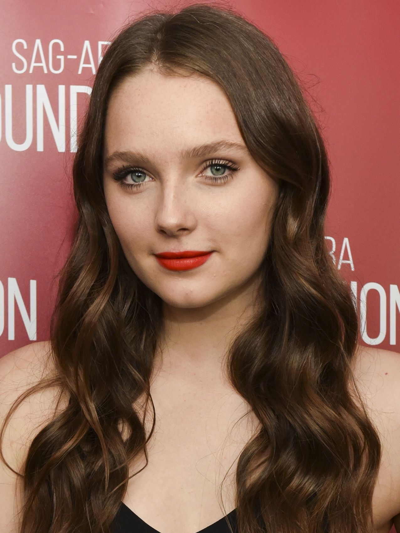 Foto de Amy Forsyth - Póster Amy Forsyth - Foto 3 de 31 - SensaCine.com.mx