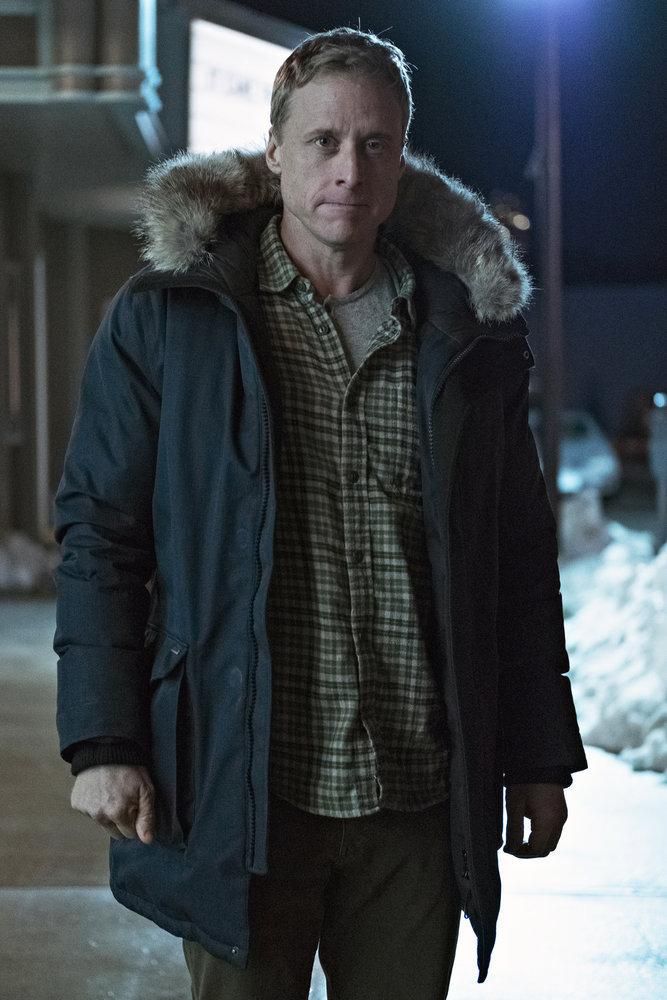 Resident Alien : Resident Alien : Foto Alan Tudyk - Foto 6 sobre 6 ...