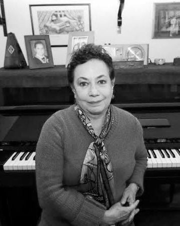 Lucia Alvarez : Su biografía - SensaCine.com.mx