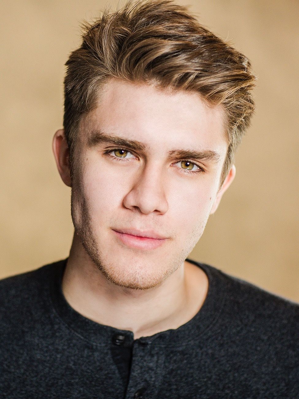 Donald MacLean Jr. : Su biografía - SensaCine.com.mx