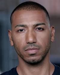 Yasen Atour : Su biografía - SensaCine.com.mx