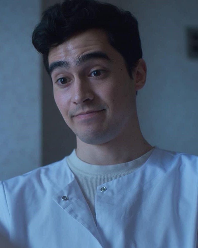 Troy Iwata : Su biografía - SensaCine.com.mx