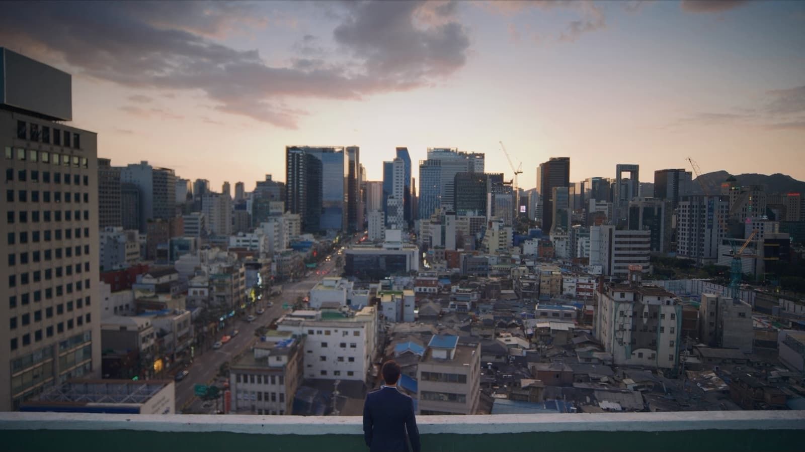 Cartel Vincenzo temporada 1 - Cartel 23 sobre 37 - SensaCine.com.mx