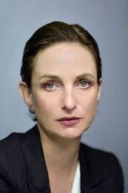 Sandra Toffolatti : Su biografía - SensaCine.com.mx