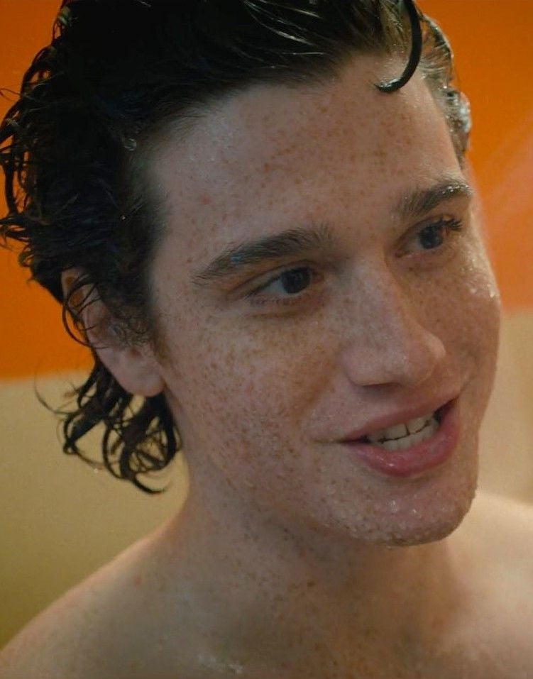 Chester Rushing : Su biografía - SensaCine.com.mx