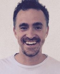 Alex Cuthbertson : Su biografía - SensaCine.com.mx