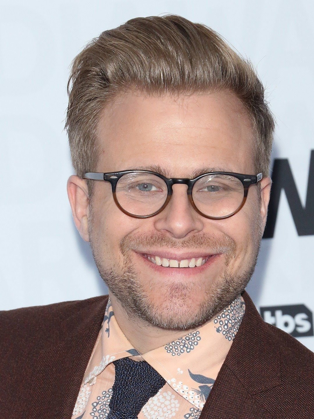 Adam Conover : Su biografía - SensaCine.com.mx