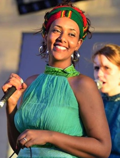 Senayt Mebrahtu : Su biografía - SensaCine.com.mx