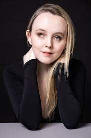 Shayla Brown : Su biografía - SensaCine.com.mx