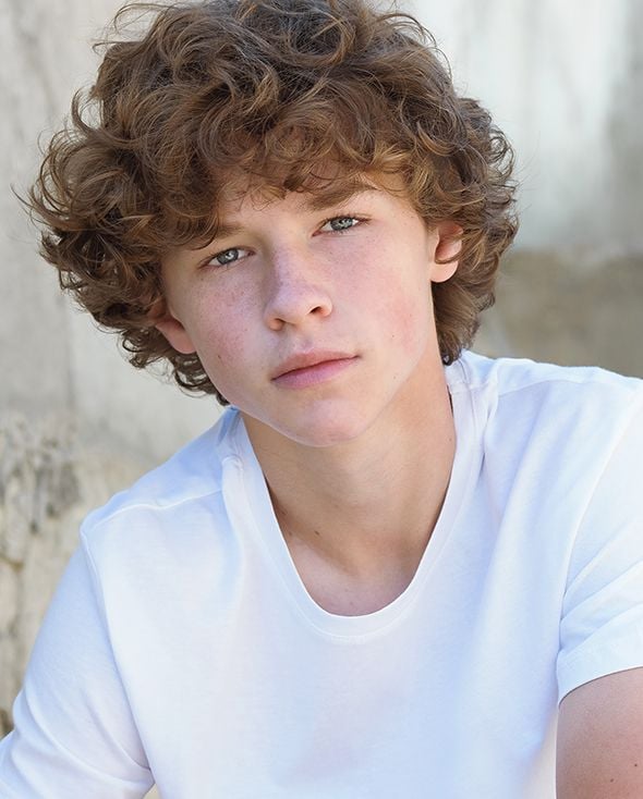 Dylan Hoffman : Su biografía - SensaCine.com.mx