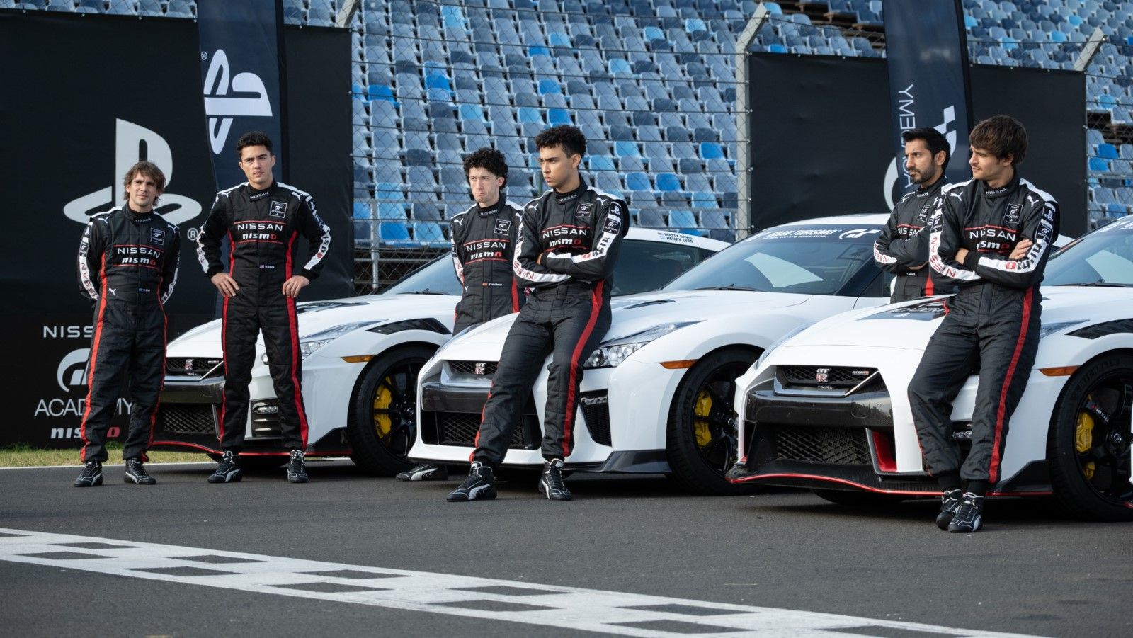 Foto de Archie Madekwe - Gran Turismo: de jugador a corredor : Foto ...