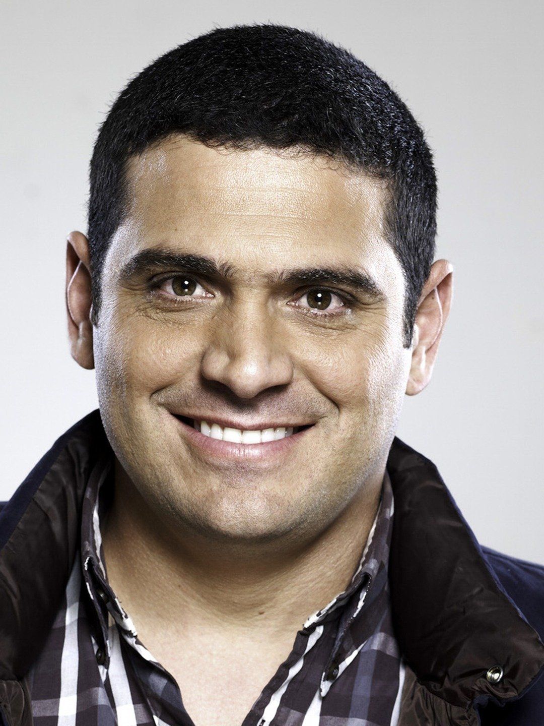 Mijail Mulkay : Su biografía - SensaCine.com.mx