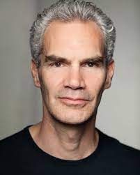 Angus Wright : Su biografía - SensaCine.com.mx