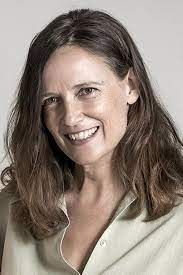 Gaylene Barnes - SensaCine.com.mx