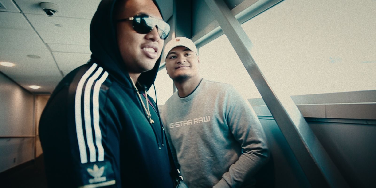 Foto de la película ONEFOUR: Against All Odds - Foto 24 por un total de ...