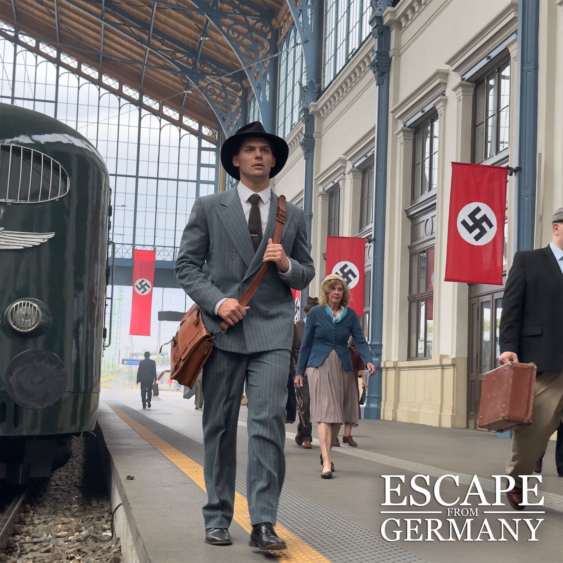 Foto de la película Escape From Germany - Foto 2 por un total de 7 ...
