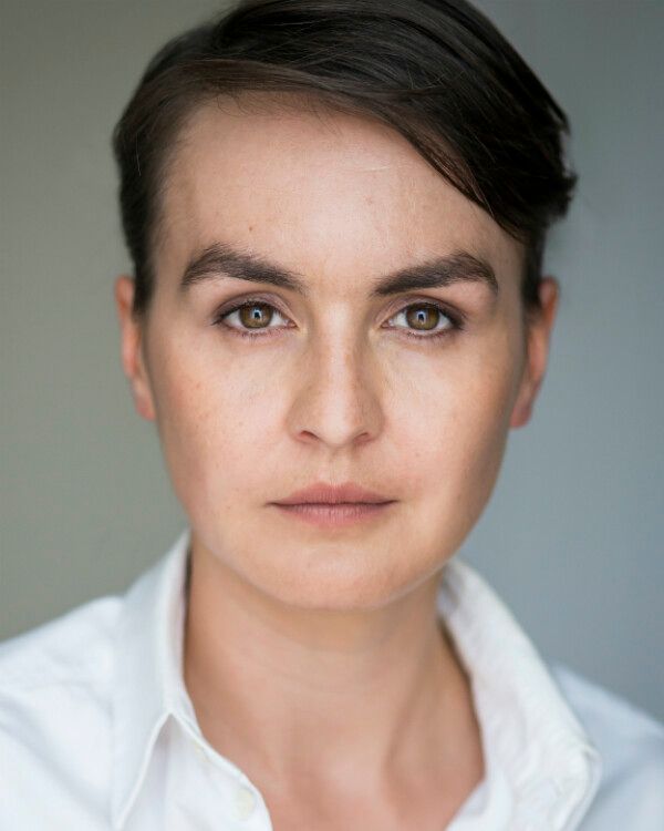 Josephine Stewart-Te Whiu : Su biografía - SensaCine.com.mx