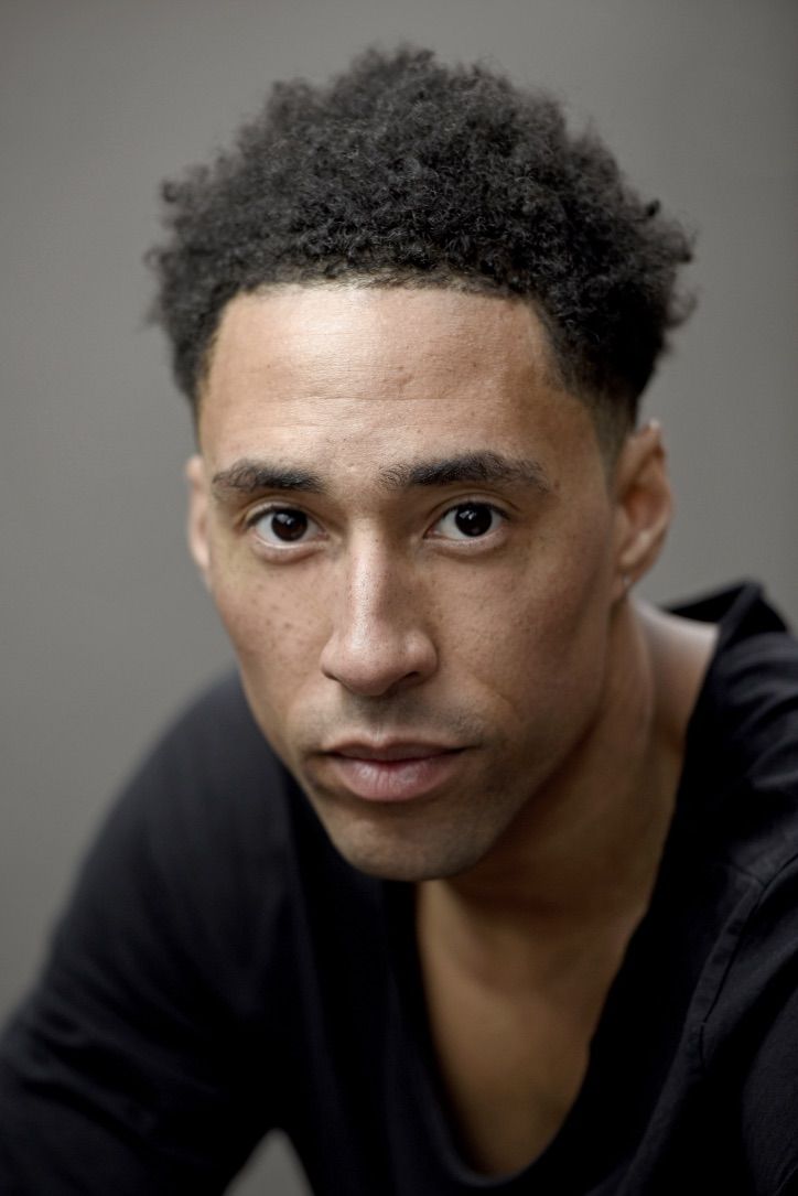 Laurence Ubong Williams : Su biografía - SensaCine.com.mx