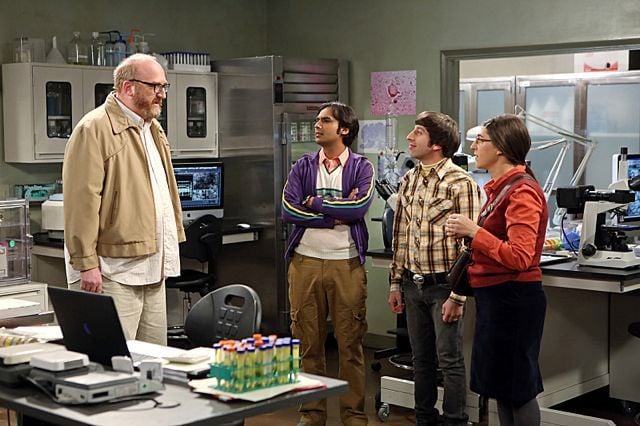 Foto de Mayim Bialik - The Big Bang Theory : Foto Kunal Nayyar, Simon Helberg, Mayim Bialik ...
