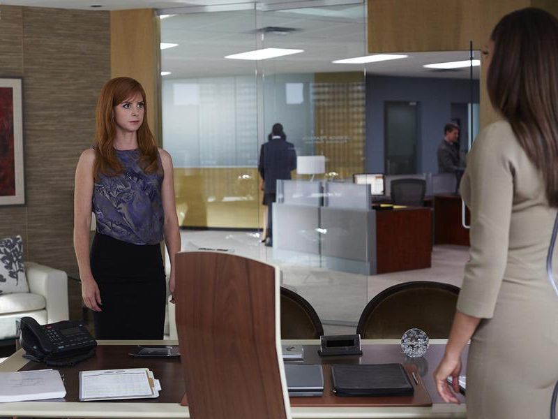 Suits : Suits : Foto Sarah Rafferty - Foto 558 sobre 834 - SensaCine.com.mx