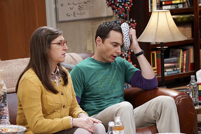 Foto de Mayim Bialik - The Big Bang Theory : Foto Jim Parsons, Mayim Bialik - Foto 115 de 352 ...
