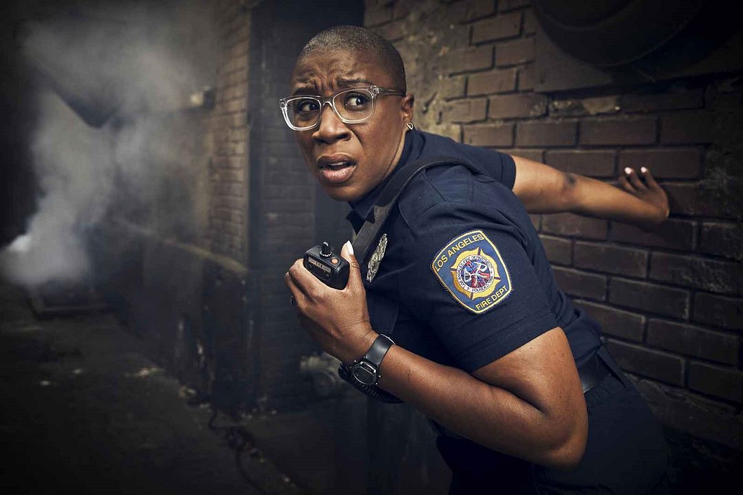 9-1-1 : Foto Aisha Hinds - Foto 159 sobre 211 - SensaCine.com.mx