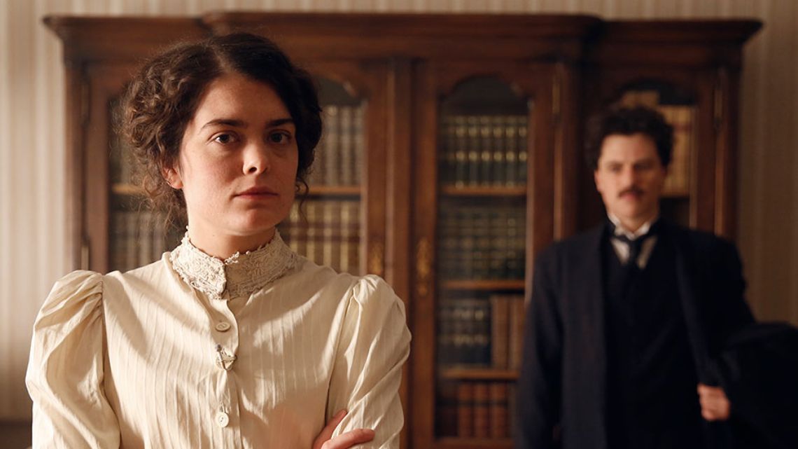 Cartel temporada 1 - Cartel 61 sobre 98 - SensaCine.com.mx