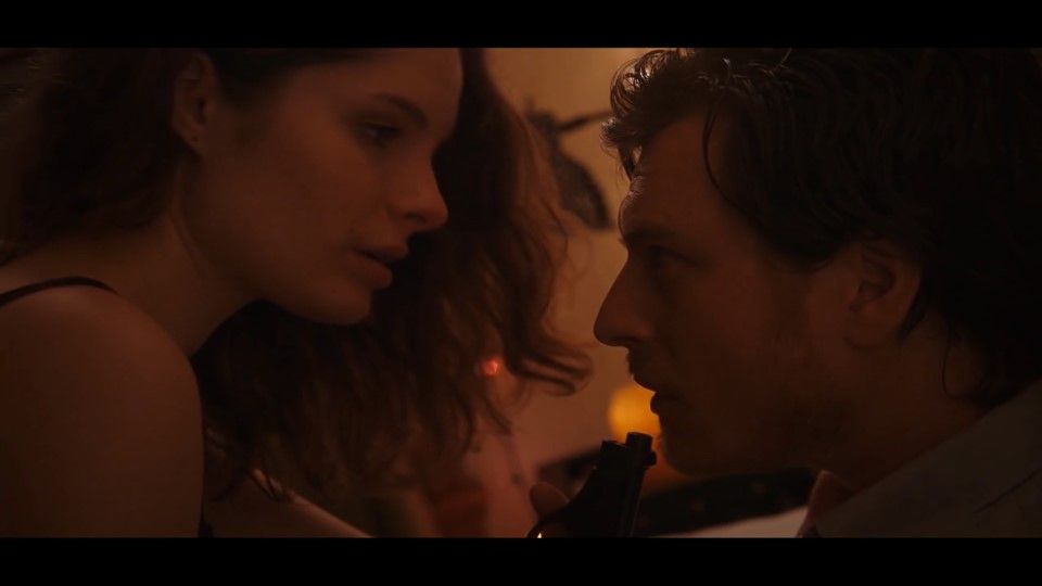 Trailer de la película Follow - 'Follow'- Tráiler oficial - SensaCine ...